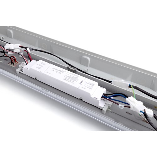 Integral LED | HYDRA PRO MULTI CONNECT PLUG & PLAY 3HOUR SELF TEST ...